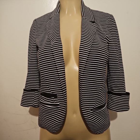 Willow & Clay | Jackets & Coats | Willow Clay Black And White Striped ...